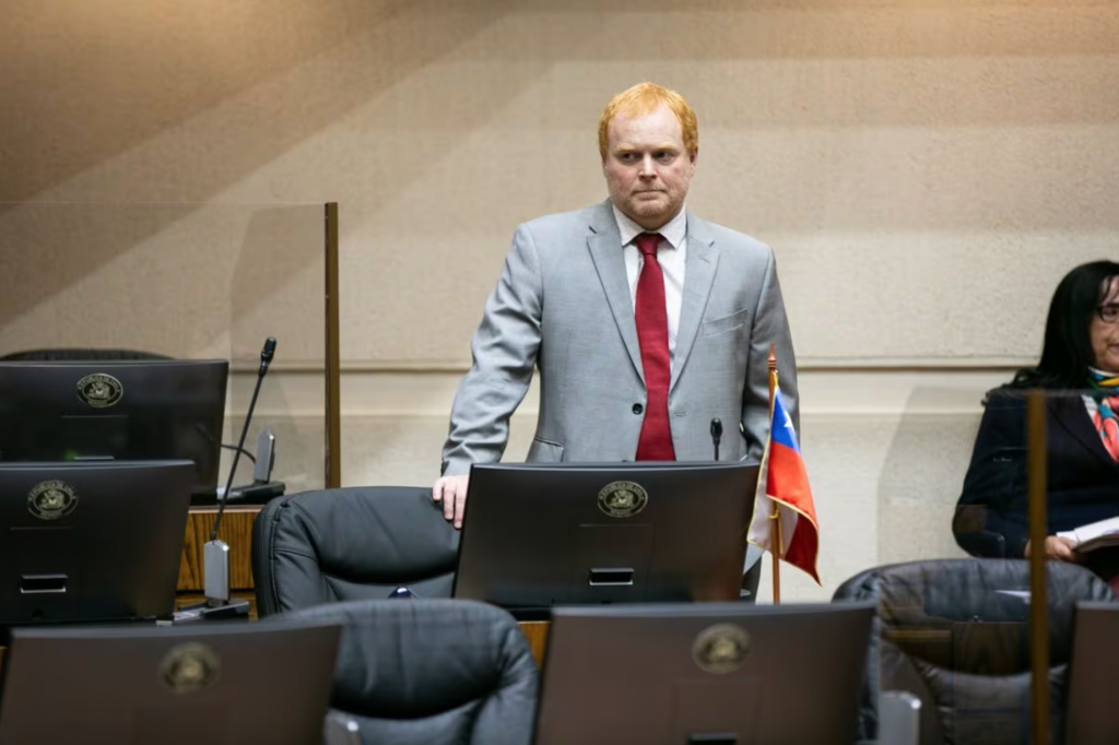 El Popular - Rojo Edwards: el senador chileno que dejó el Partido ...