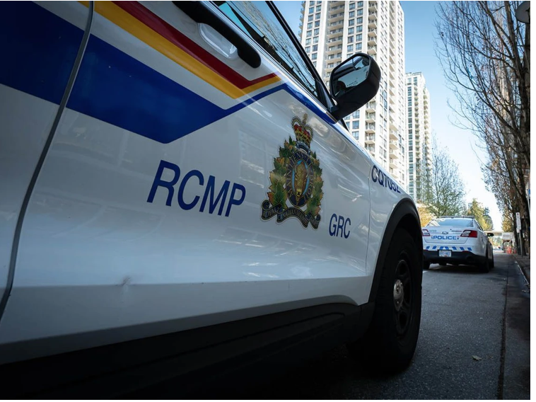 El Popular - La Real Policía Montada de Canadá (RCMP) desmantela una ...